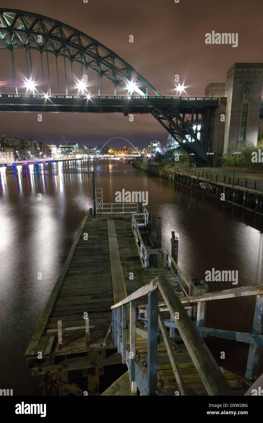 The iconic view of the tyne bridge hi-res stock photography and images ...