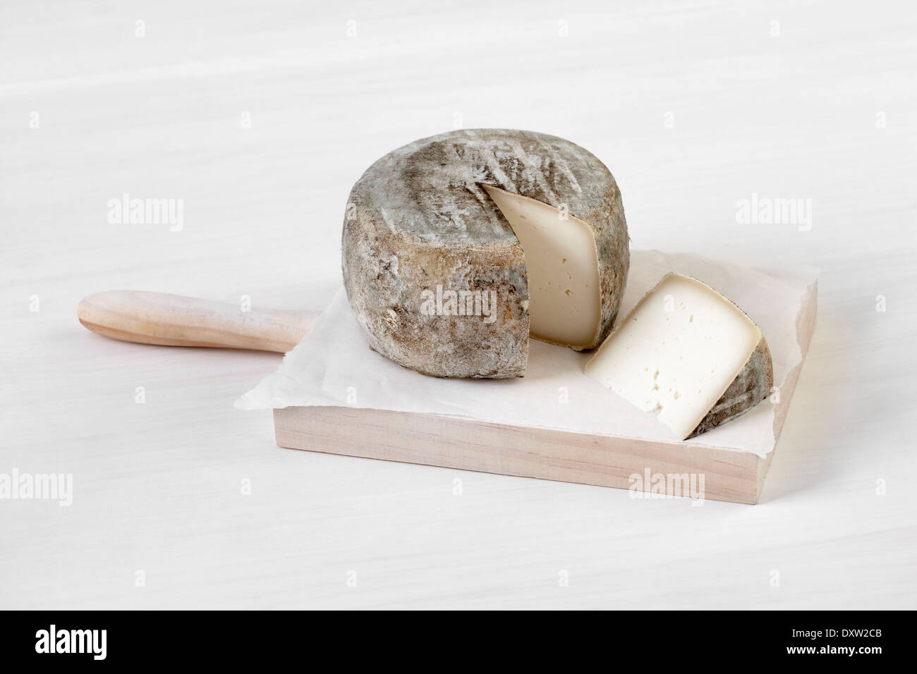 Fromage des pyrenees hi-res stock photography and images - Alamy