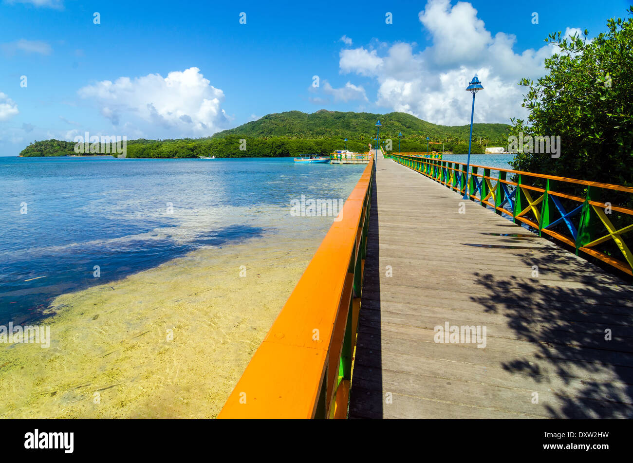 View of colorful bridge connecting two tropical islands Stock Photo - Alamy
