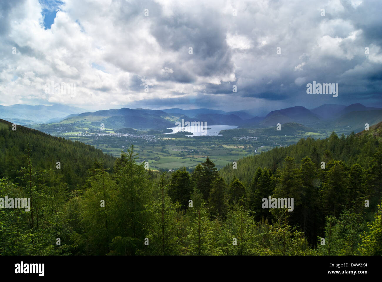 Lake district rain hiking hi-res stock photography and images - Alamy