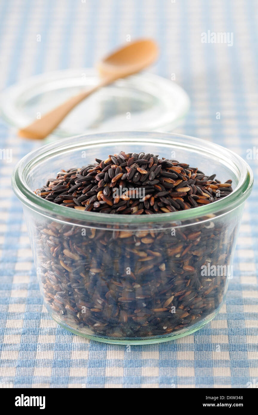 Black rice hi-res stock photography and images - Alamy