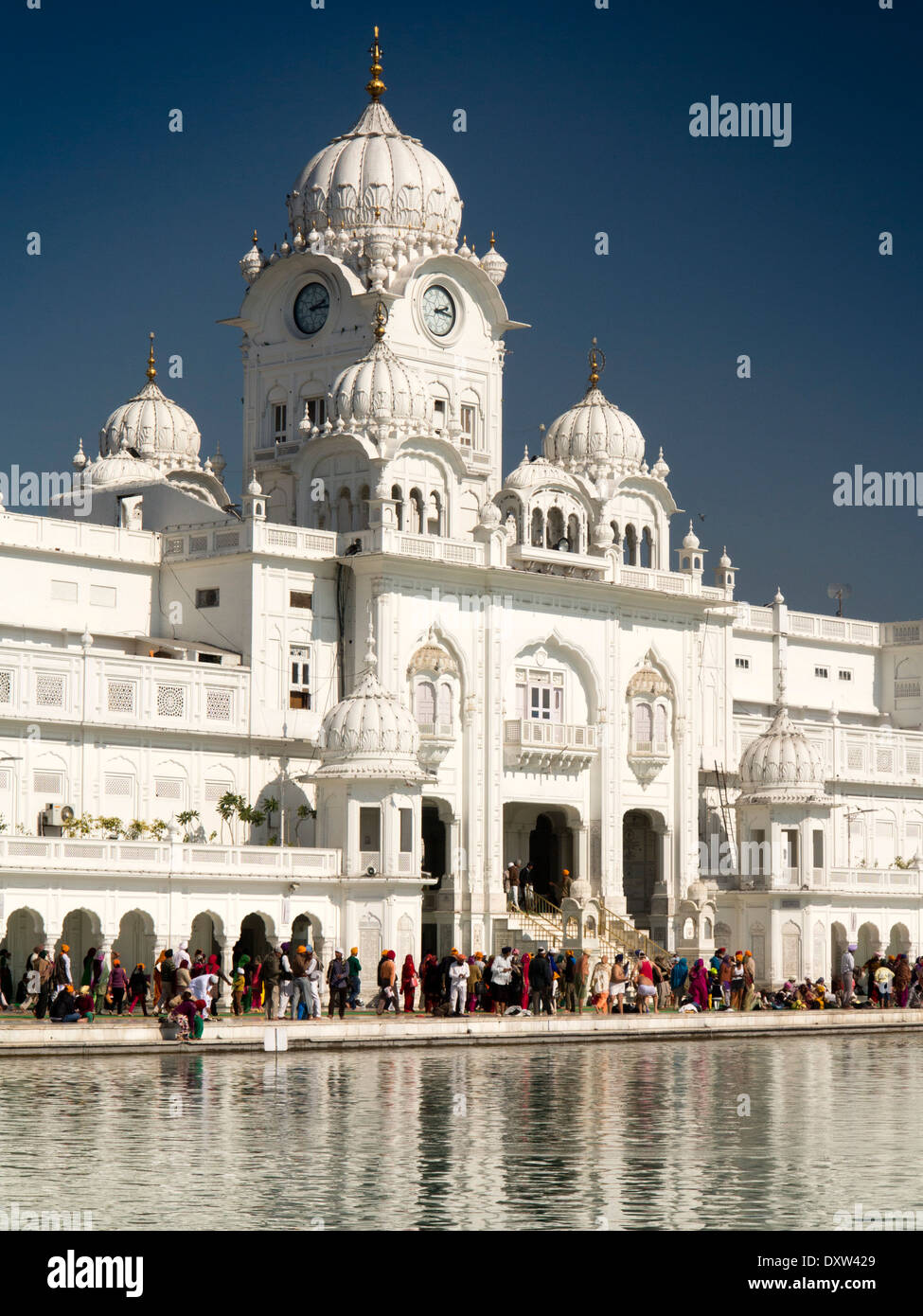 Darbar sahib inside the golden temple hi-res stock photography and ...