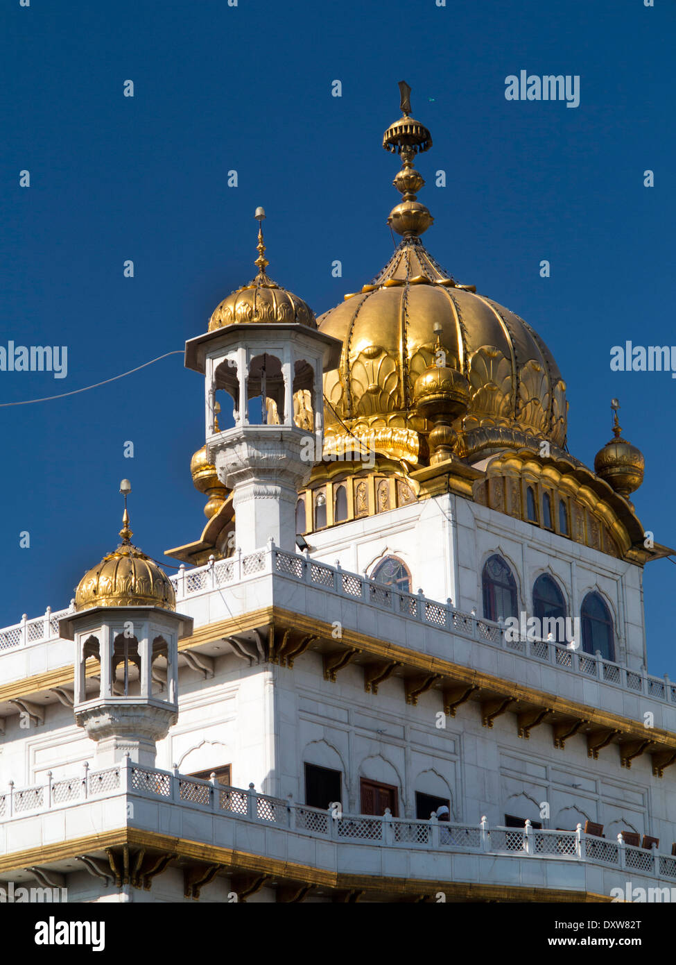 Gold plated amritsar hi-res stock photography and images - Alamy
