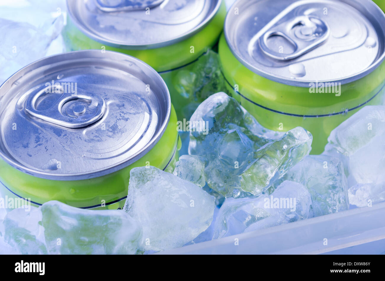 Soda can in ice hi-res stock photography and images - Alamy