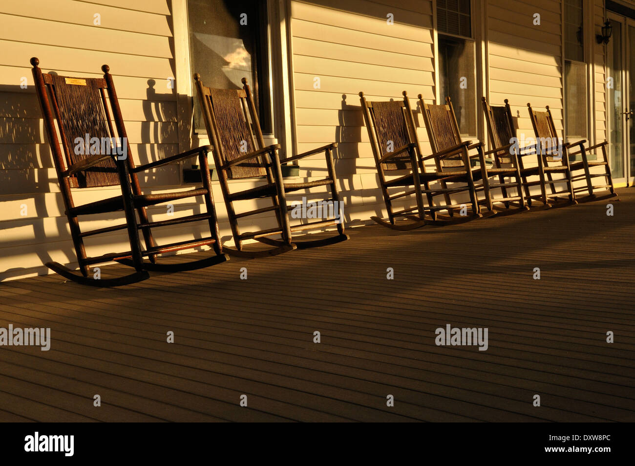 Rocking chairs hi-res stock photography and images - Alamy