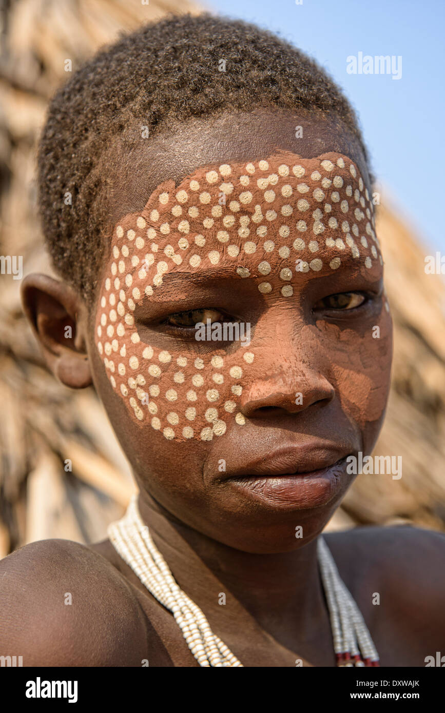 Arbore tribe hi-res stock photography and images - Alamy