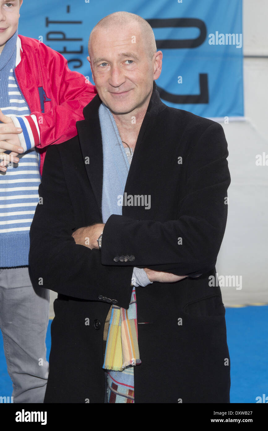 Peter Lohmeyer at the premiere of "Die Abenteuer des Huck Finn" during ...