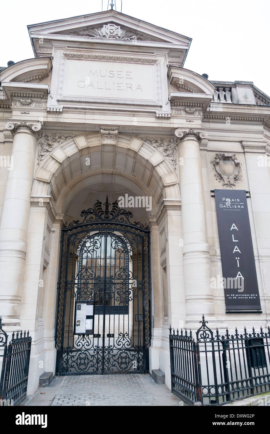 Exterior of the Musee Galliera, Paris, France Stock Photo - Alamy