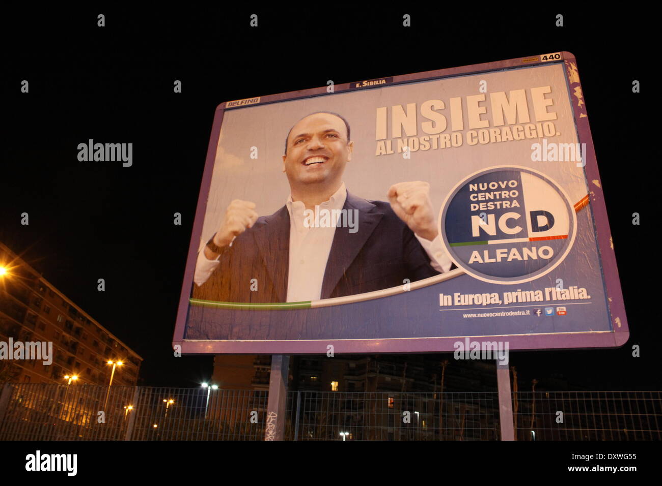 Fat man rome italy hi-res stock photography and images - Alamy