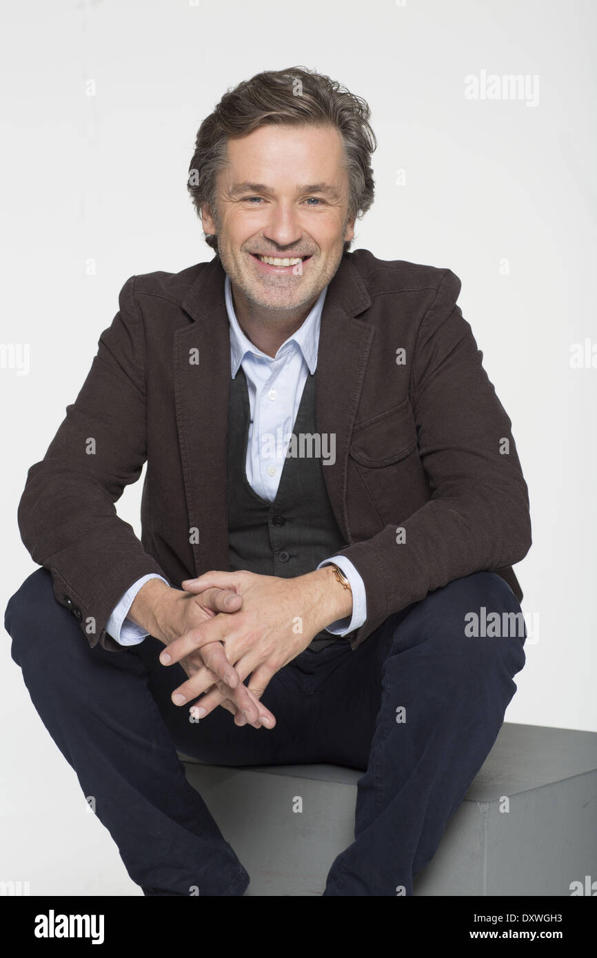 Timothy Peach promoting German ARD TV telenovela 'Rote Rosen' at Briese ...