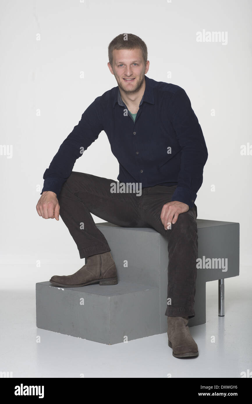 Bo Hansen promoting German ARD TV telenovela 'Rote Rosen' at Briese ...