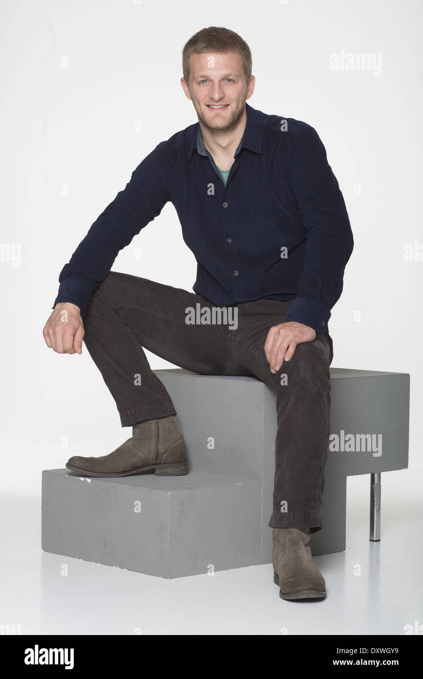 Bo Hansen promoting German ARD TV telenovela 'Rote Rosen' at Briese ...