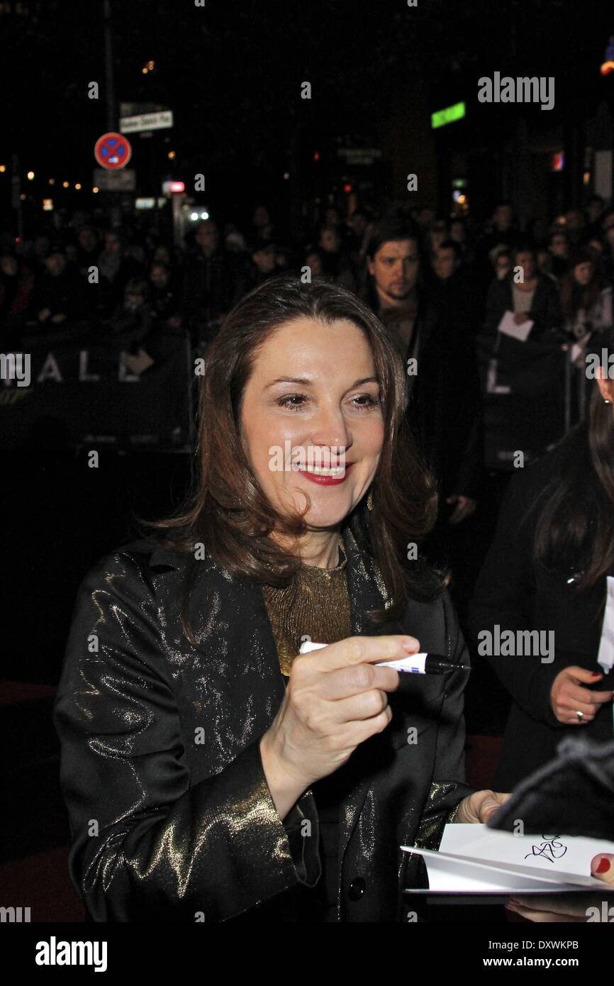 Barbara broccoli hi-res stock photography and images - Alamy