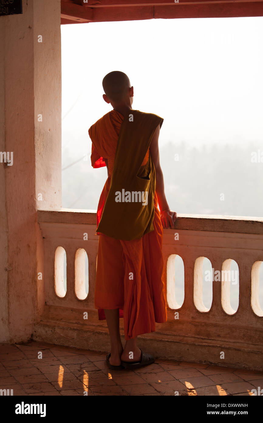 Buddhist rice offering hi-res stock photography and images - Alamy