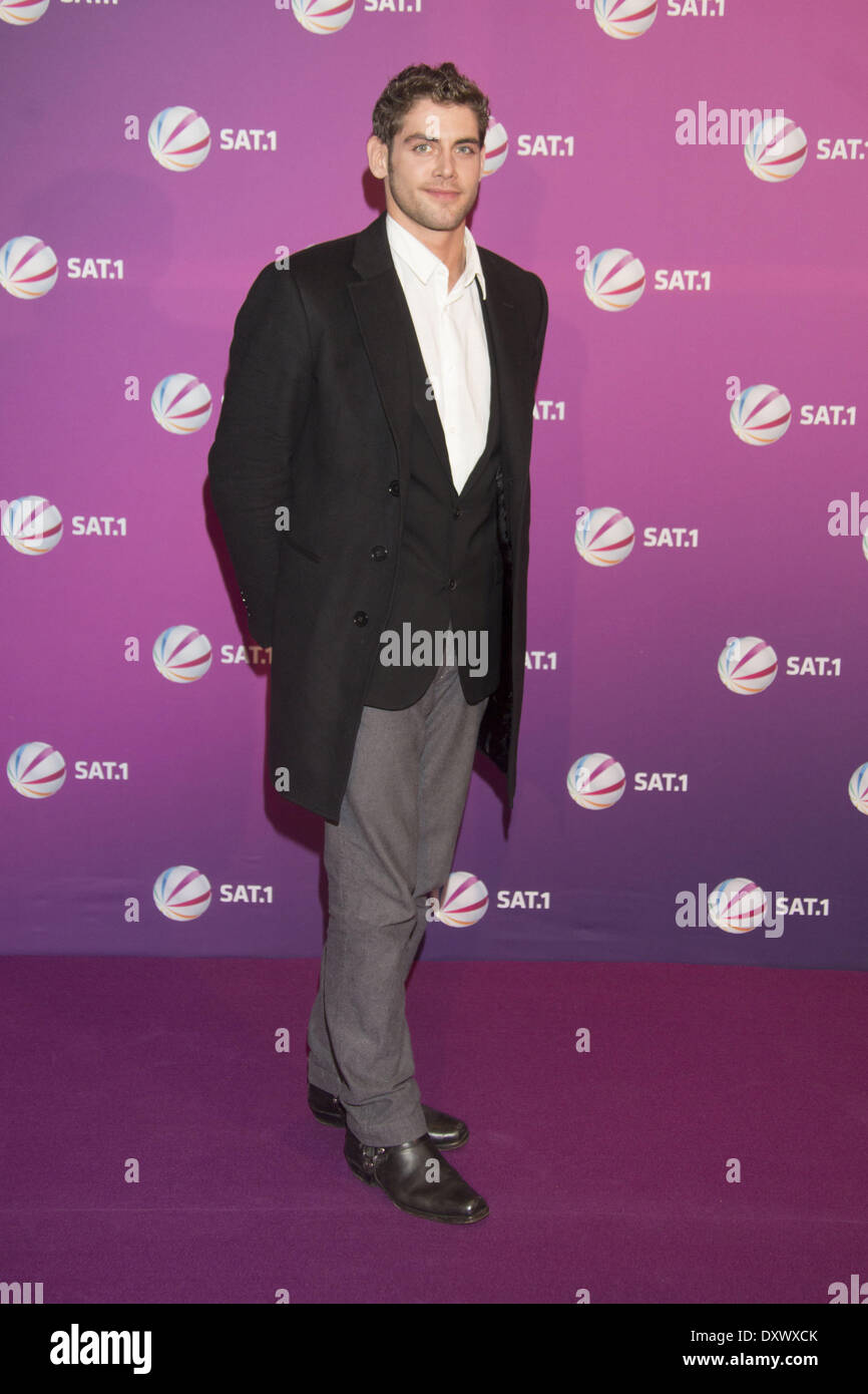 Roy Peter Link at german TV Sat 1 press conference at Kehrwieder ...