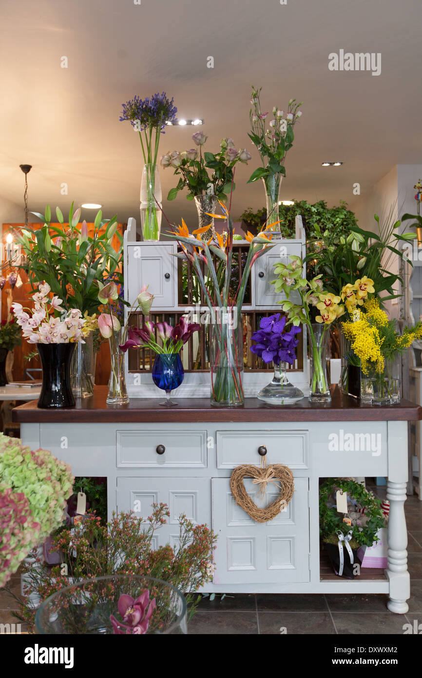 interior of florist's shop Stock Photo - Alamy