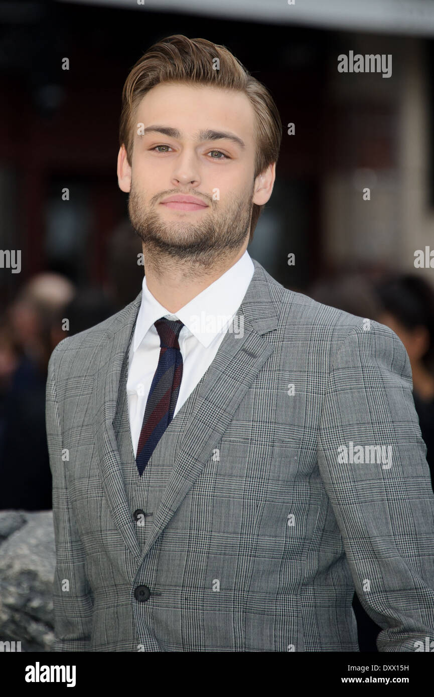Douglas Booth Actor
