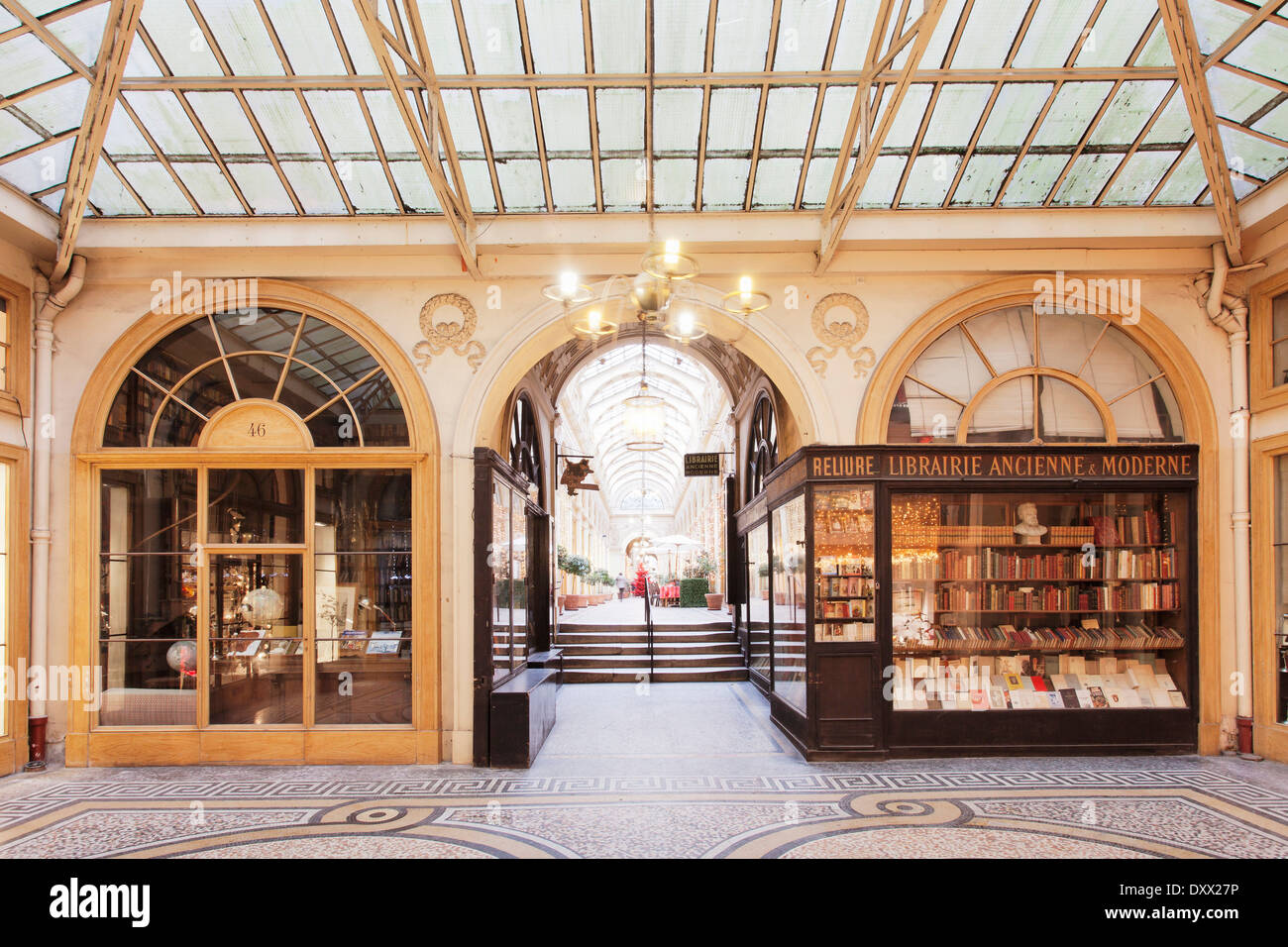 Shopping Arcade Paris Stock Photos & Shopping Arcade Paris Stock Images ...