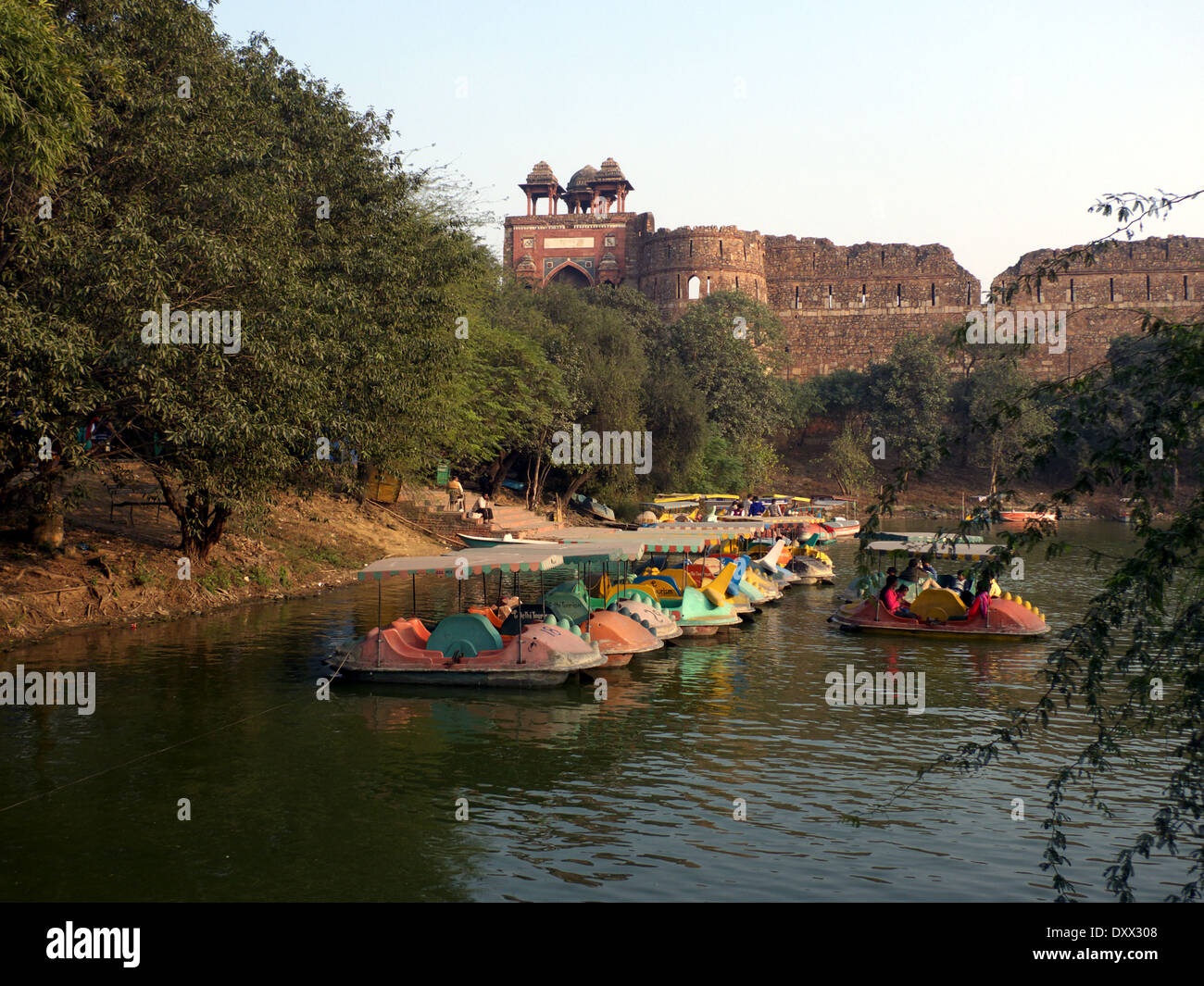 Boating lake at foot of the old fort (Qila-i-Kuhna Masjid aka Purana ...