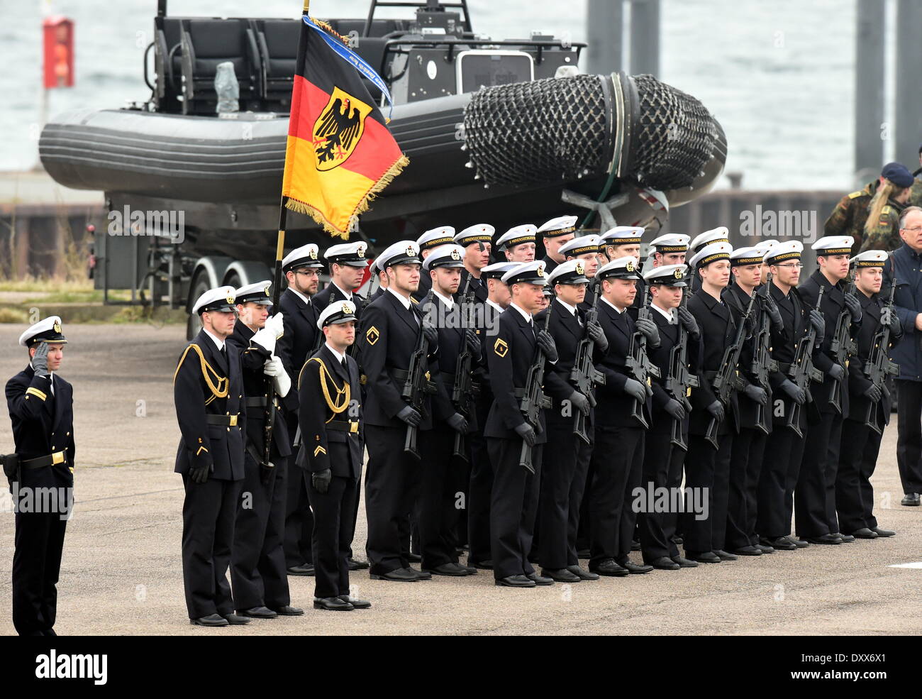 Eckernfoerde, Germany. 01st Apr, 2014. Soldiers of the German Navy ...