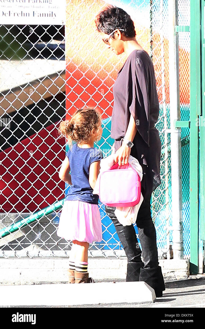 Halle Berry collects her daughter Nahla Aubry from school Los Angeles ...