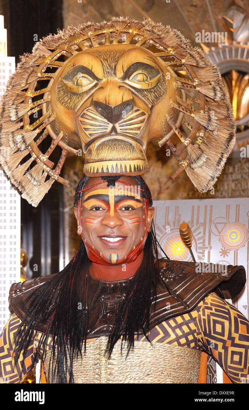 Alton Fitzgerald White The cast of the Broadway musical ‘The Lion King ...