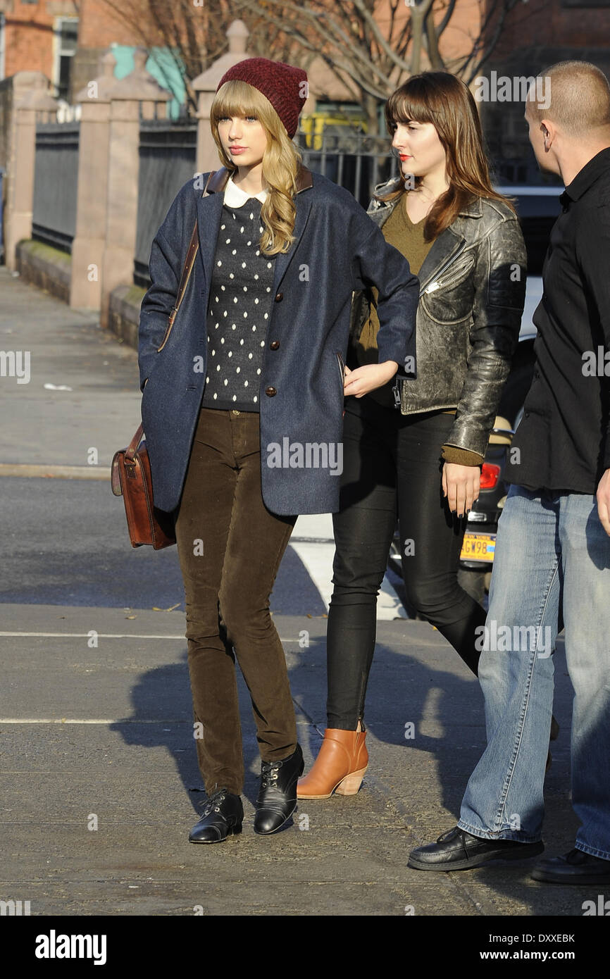 Taylor Swift is seen out and about in Chelsea Manhattan Featuring ...