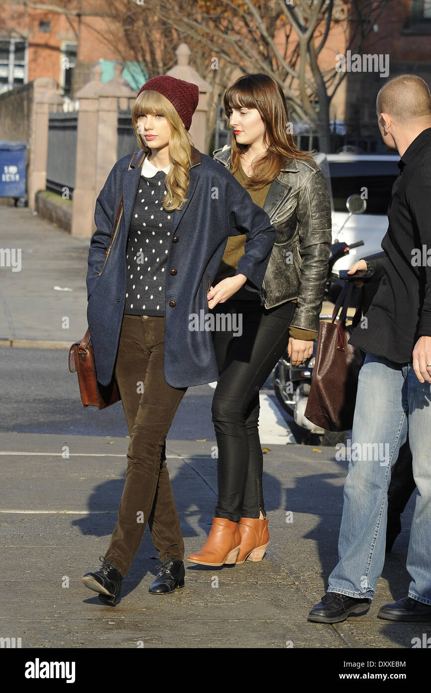 Taylor Swift is seen out and about in Chelsea Manhattan Featuring ...