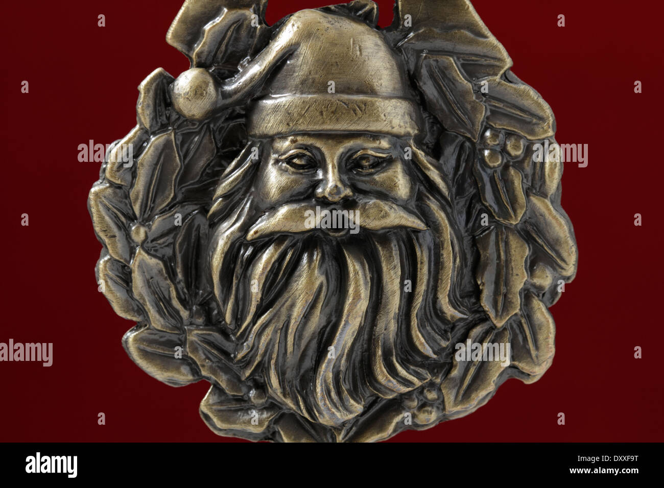 Metal christmas decoration hi-res stock photography and images - Alamy