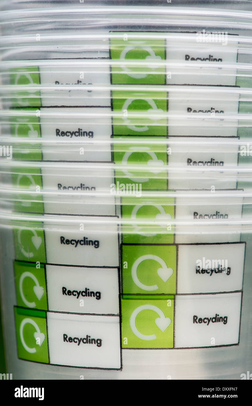 Plastic recycle symbol hi-res stock photography and images - Alamy