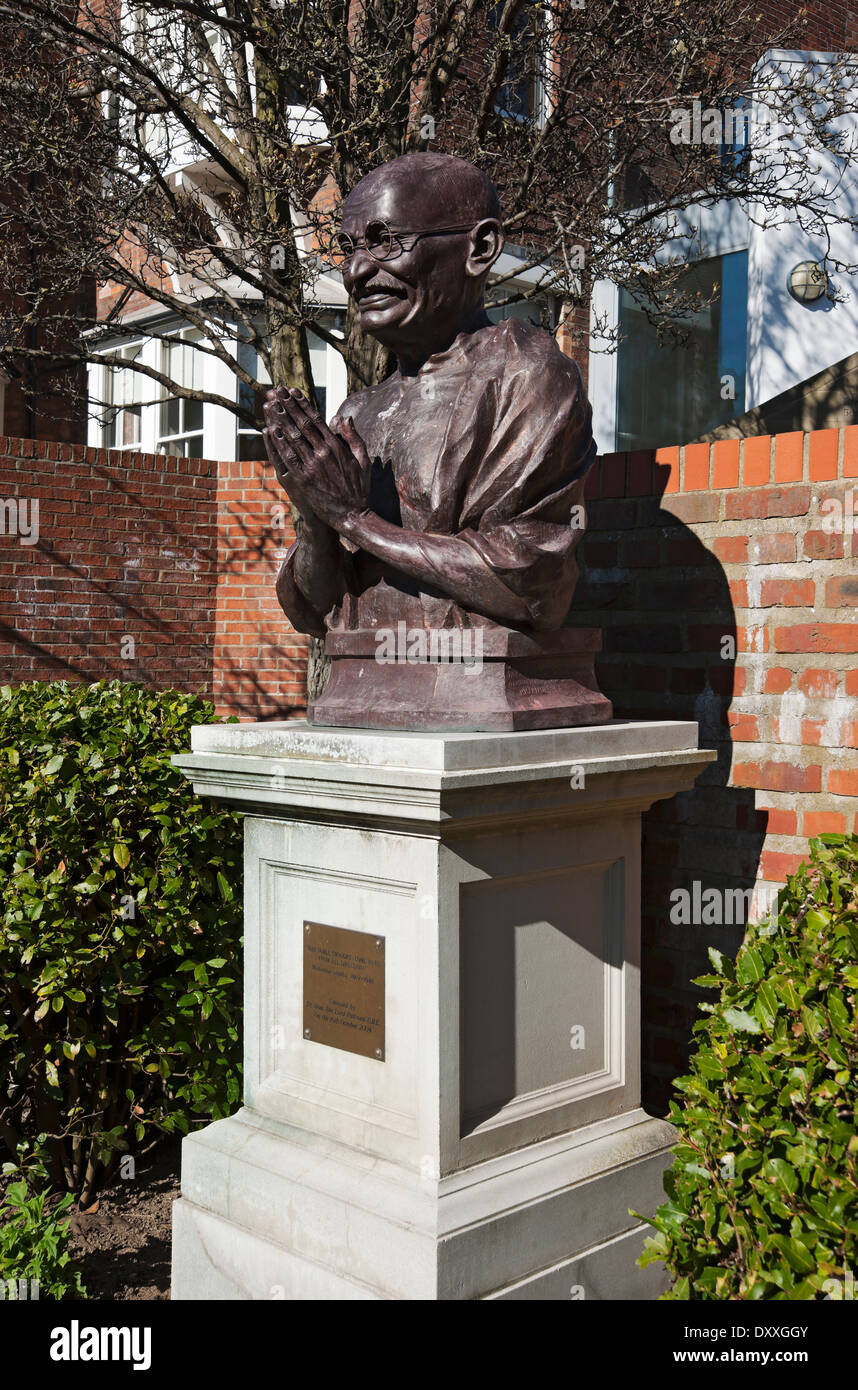 Statue of Gandhi Museum Quarter Hull East Yorkshire England UK United ...