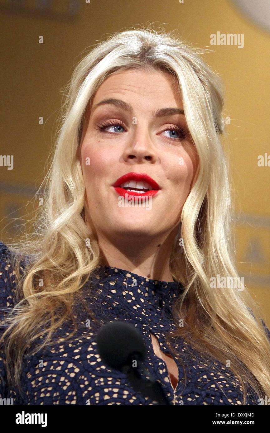 Busy Phillips 19th Annual Screen Actors Guild Awards Nominations ...