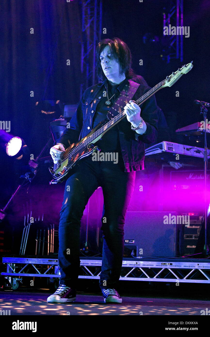 John leven hi-res stock photography and images - Alamy