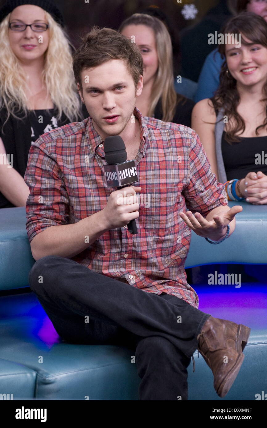 Phillip Phillips interview and Performance on Much Music's NEW.MUSIC ...