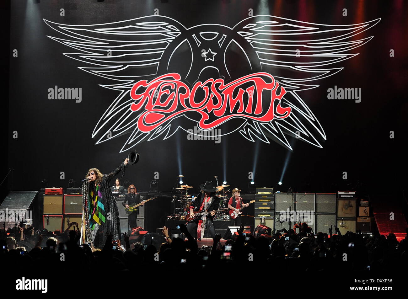 Steven Tyler Joe Perry ,Tom Hamilton Joey Kramer and Joe Perry of ...