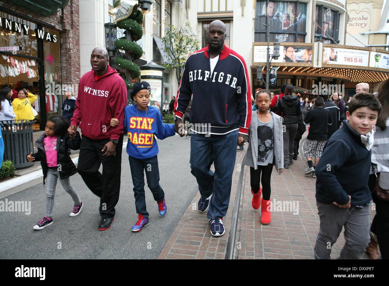 Shaquille O'Neal and his family visit Santa at The Grove Los Angeles ...