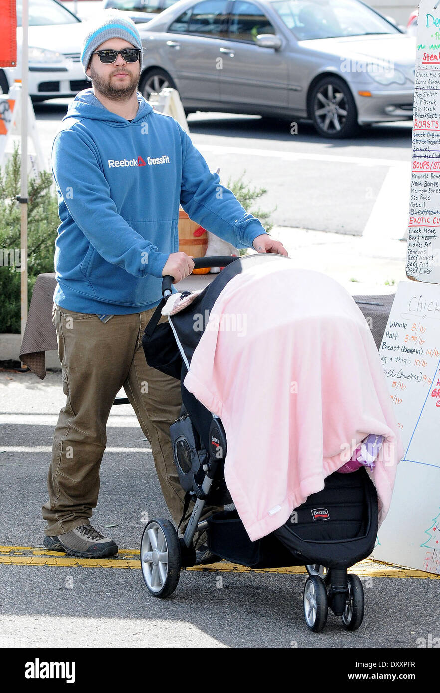 Pearl osbourne hi-res stock photography and images - Alamy