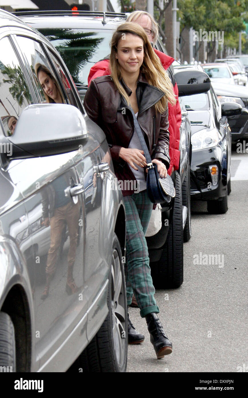 Jessica alba into the blue High Resolution Stock Photography and Images ...