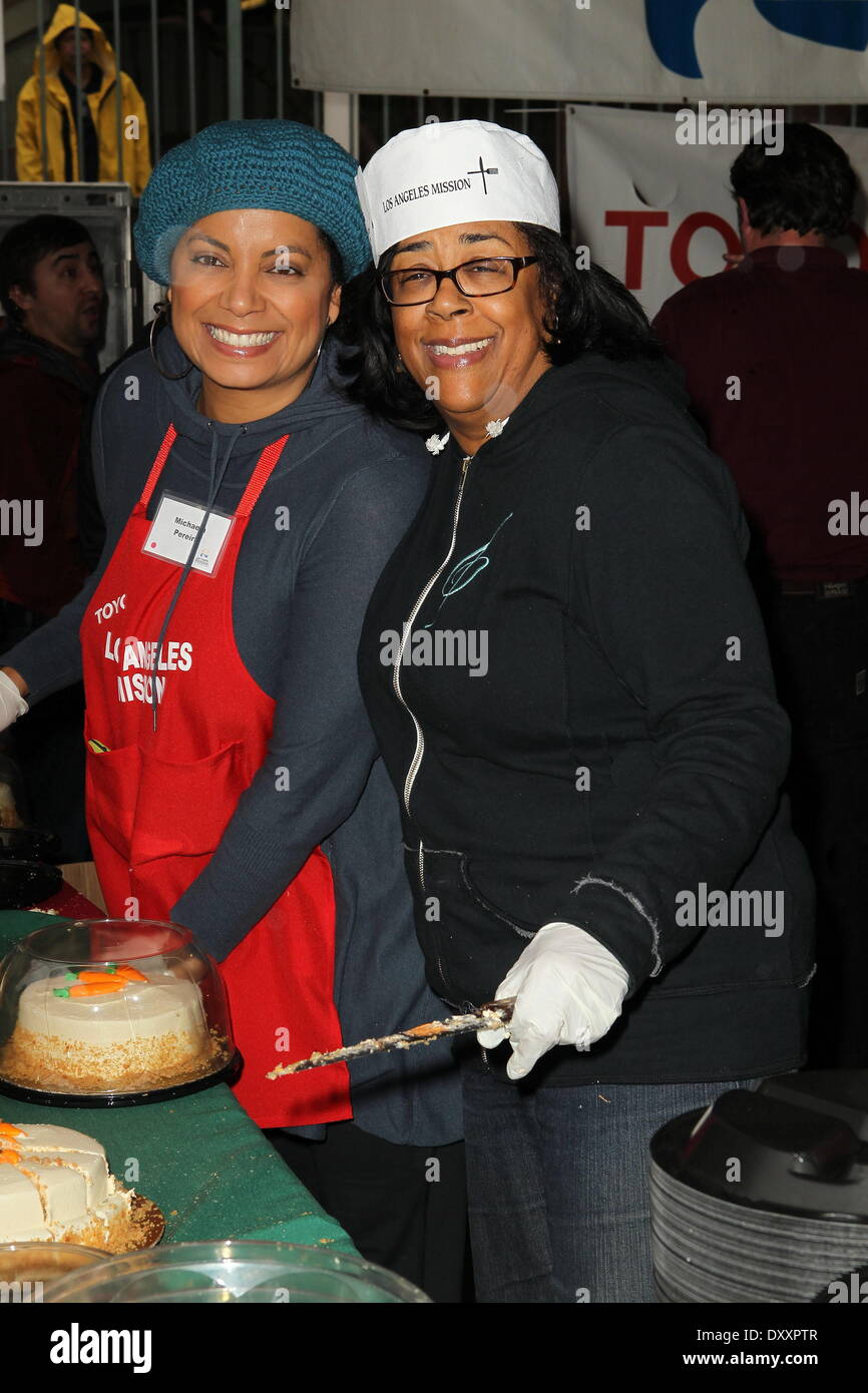 Michaela Pereira Jan Perry Los Angeles Mission Christmas Eve For The ...