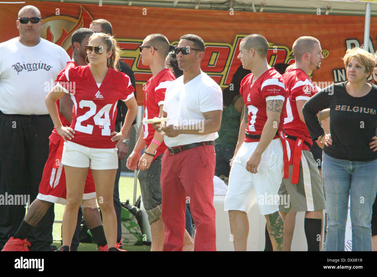 Jennifer Lopez Casper Smart Jennifer Lopez plays a football game at a ...