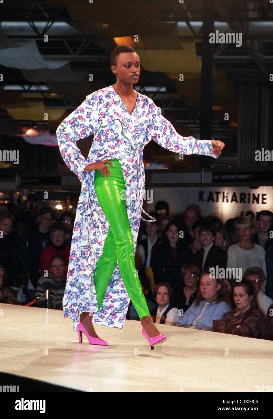 1990s fashion hi-res stock photography and images - Alamy