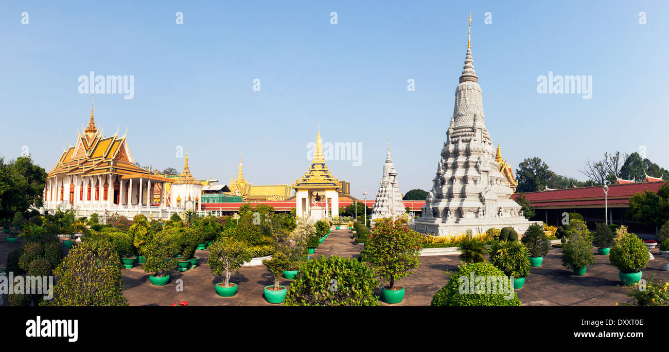 The Silver Pagoda inside the Royal Palace complex, Phnom Penh, Cambodia ...