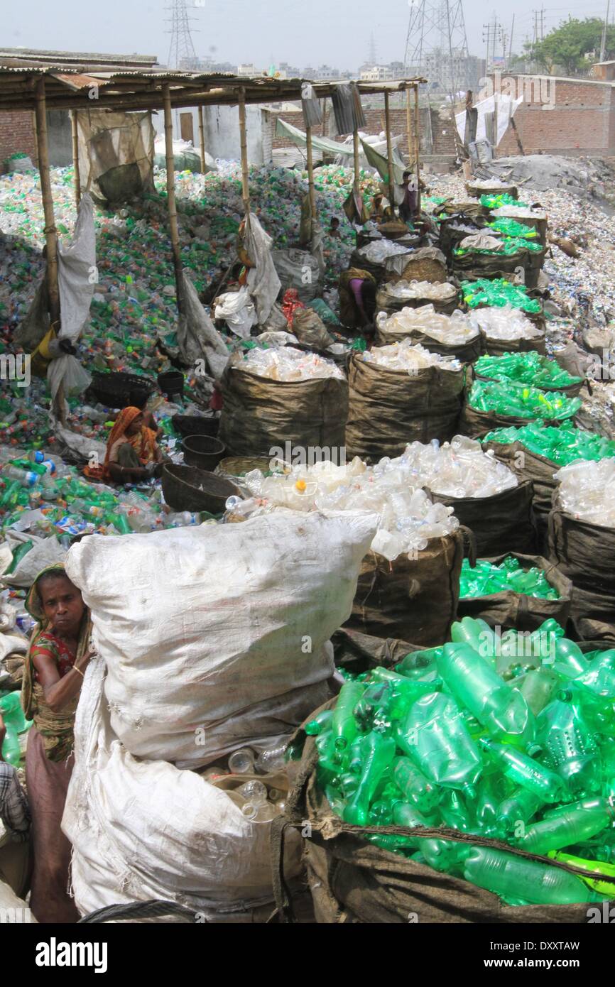 Melted plastic pieces hi-res stock photography and images - Alamy