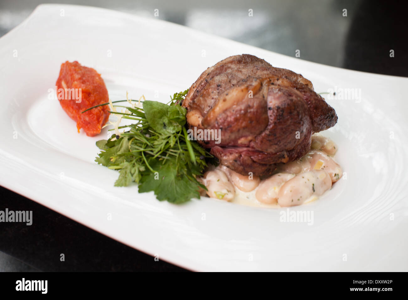 Puree food plate hi-res stock photography and images - Alamy