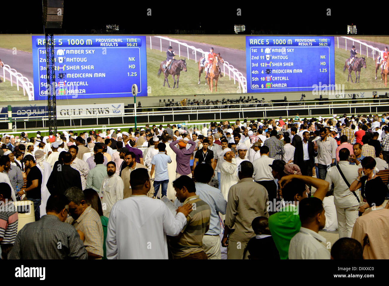 Meydan racecourse grandstand hi-res stock photography and images - Alamy