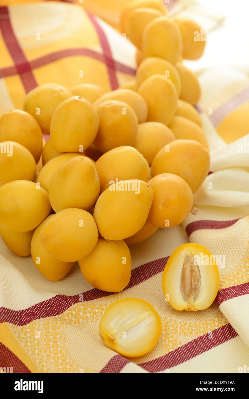 Fresh dates hi-res stock photography and images - Alamy