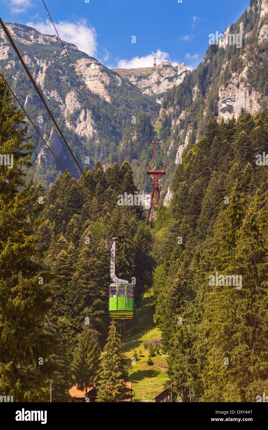 Mountain cable car ride hi-res stock photography and images - Alamy