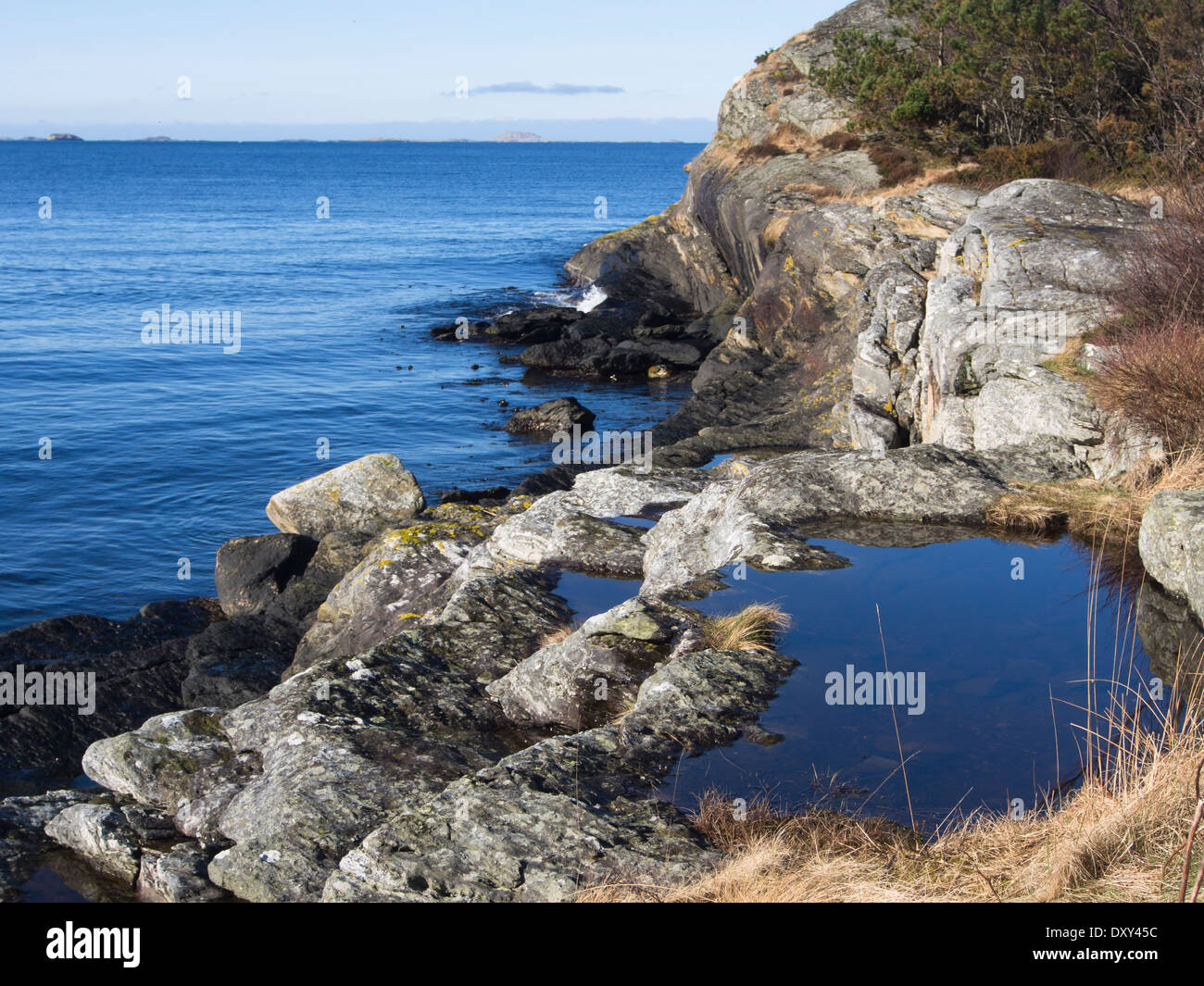 Rockpools hi-res stock photography and images - Alamy