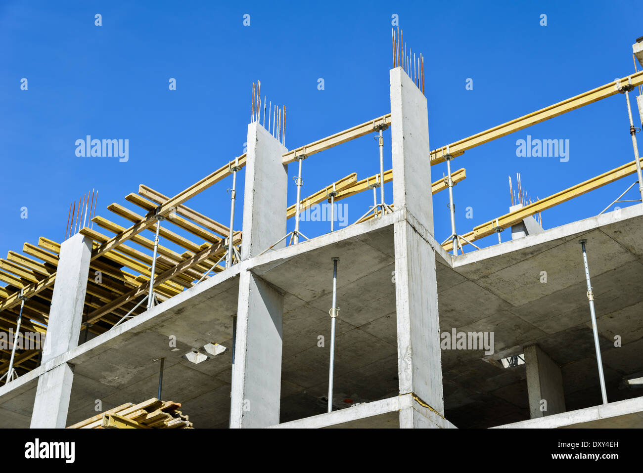 Construction strut hi-res stock photography and images - Alamy