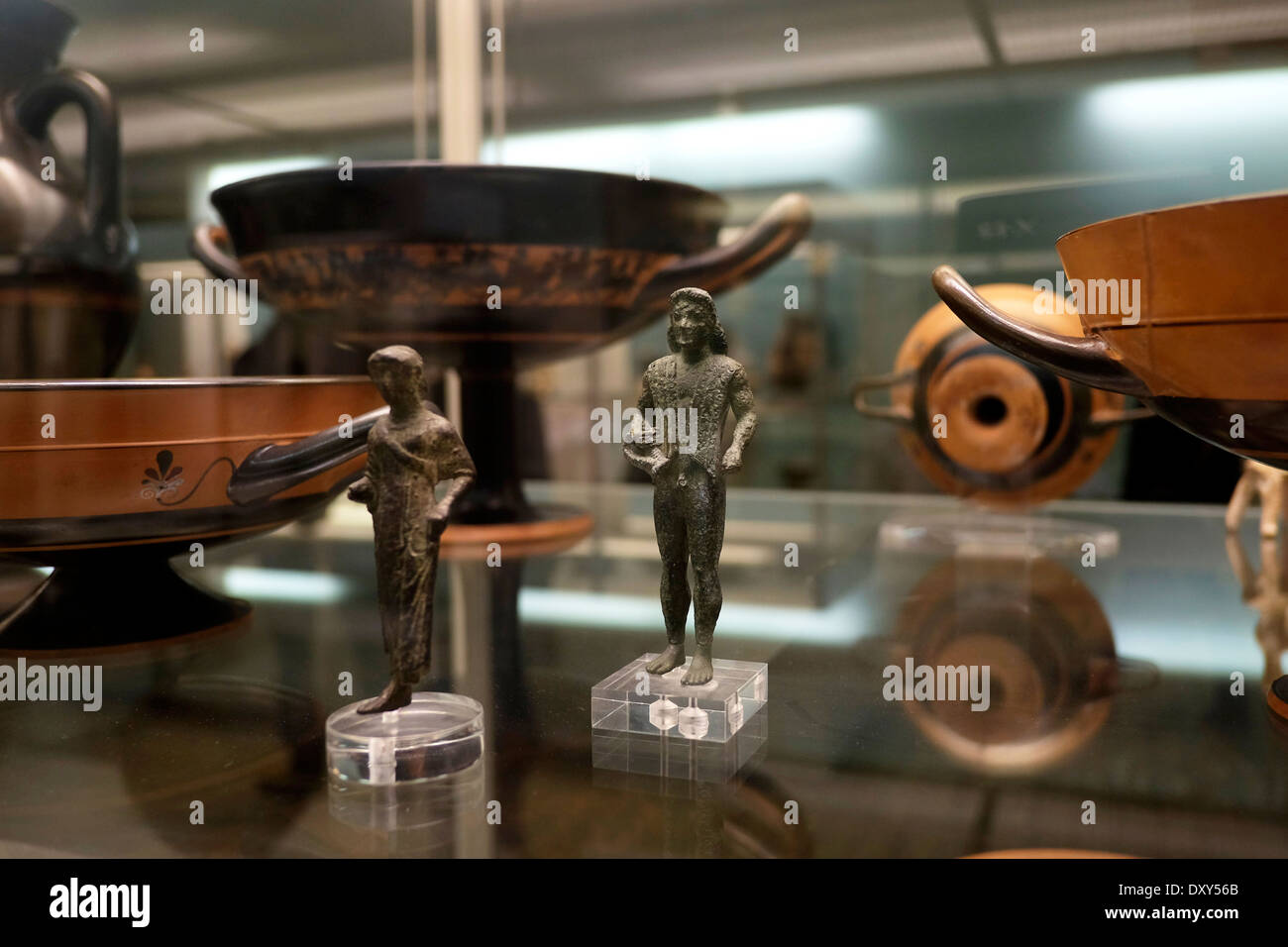 Apollo figure hi-res stock photography and images - Alamy